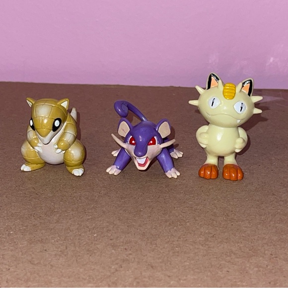 Pokemon | Toys | Rare 9s Y2k Vintage Pokemon Figure Toy Lot Sandshrew ...